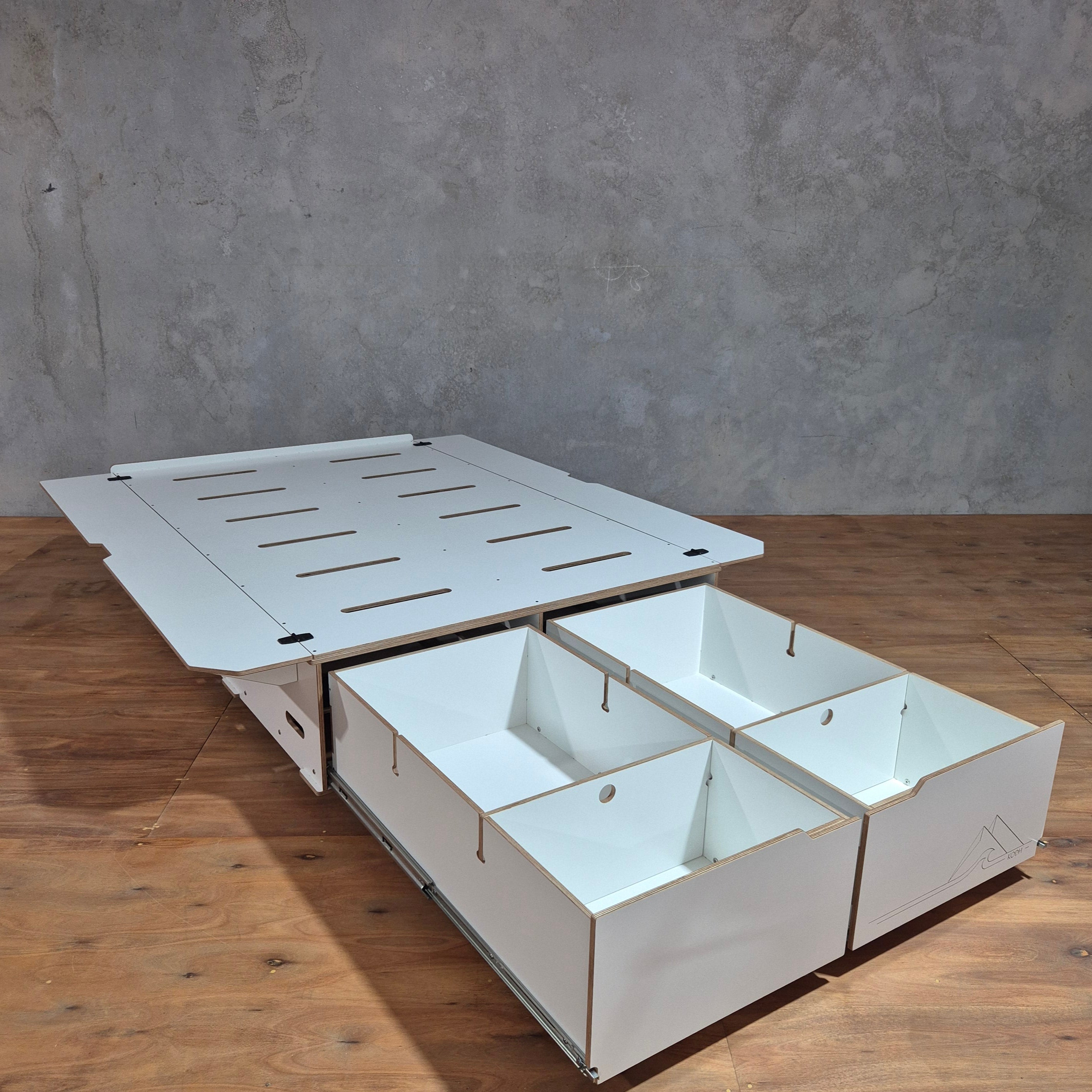 VAN FITOUTS – KODH Fitouts